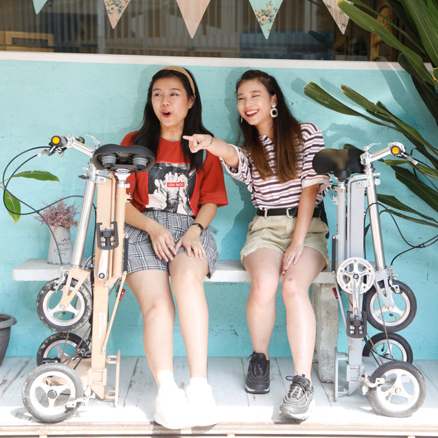 How to fold your CarryAll tricycle (a three-wheeled compact tricycle f ...